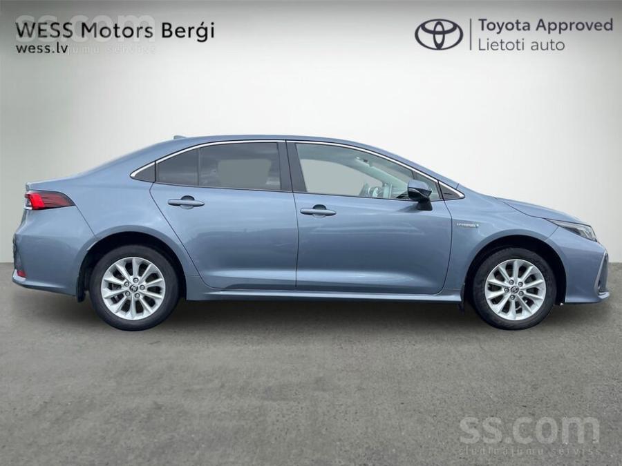 Grey Toyota Corolla 2020 in Riga, with an engine capacity of 1.80 L and mileage of 66 thousand km for 16990 €, photo 25 on AUTOMOTO.COM.LV