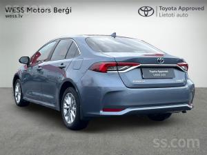 Grey Toyota Corolla 2020 in Riga, with an engine capacity of 1.80 L and mileage of 66 thousand km for 16990 €, photo 26 on AUTOMOTO.COM.LV