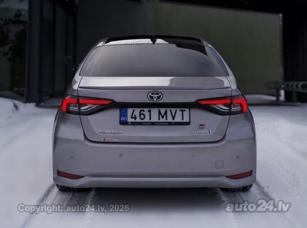 Pelēks Toyota Corolla 2021 Tallina, ar dzinēja tilpumu 1.80 L un nobraukumu 62 tūkst. km par 23900 €, foto 4 vietnē AUTOMOTO.COM.LV
