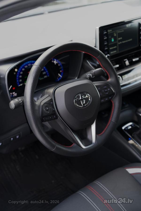 Pelēks Toyota Corolla 2021 Tallina, ar dzinēja tilpumu 1.80 L un nobraukumu 62 tūkst. km par 23900 €, foto 10 vietnē AUTOMOTO.COM.LV