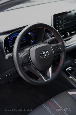 Pelēks Toyota Corolla 2021 Tallina, ar dzinēja tilpumu 1.80 L un nobraukumu 62 tūkst. km par 23900 €, foto 10 vietnē AUTOMOTO.COM.LV