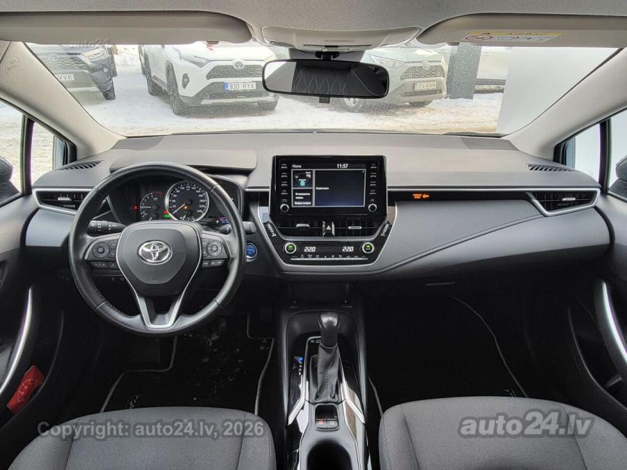 Pelēks Toyota Corolla 2021 Tallina, ar dzinēja tilpumu 1.80 L un nobraukumu 70 tūkst. km par 18995 €, foto 8 vietnē AUTOMOTO.COM.LV