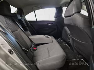 Pelēks Toyota Corolla 2021 Tallina, ar dzinēja tilpumu 1.80 L un nobraukumu 76 tūkst. km par 18490 €, foto 8 vietnē AUTOMOTO.COM.LV