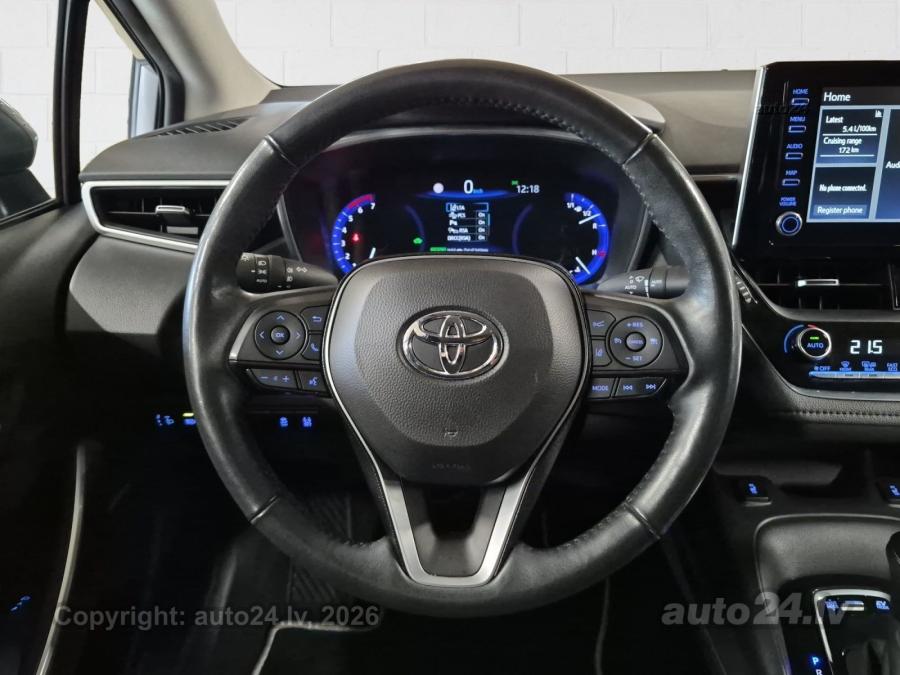 Pelēks Toyota Corolla 2021 Tallina, ar dzinēja tilpumu 1.80 L un nobraukumu 76 tūkst. km par 18490 €, foto 13 vietnē AUTOMOTO.COM.LV