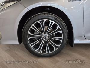 Pelēks Toyota Corolla 2021 Tallina, ar dzinēja tilpumu 1.80 L un nobraukumu 76 tūkst. km par 18490 €, foto 16 vietnē AUTOMOTO.COM.LV