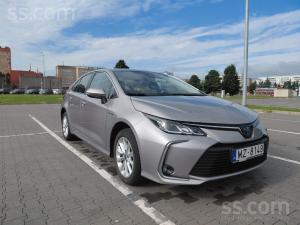 Pelēks Toyota Corolla 2021 Rīga, ar dzinēja tilpumu 1.80 L un nobraukumu 72 tūkst. km par 16900 €, foto 7 vietnē AUTOMOTO.COM.LV