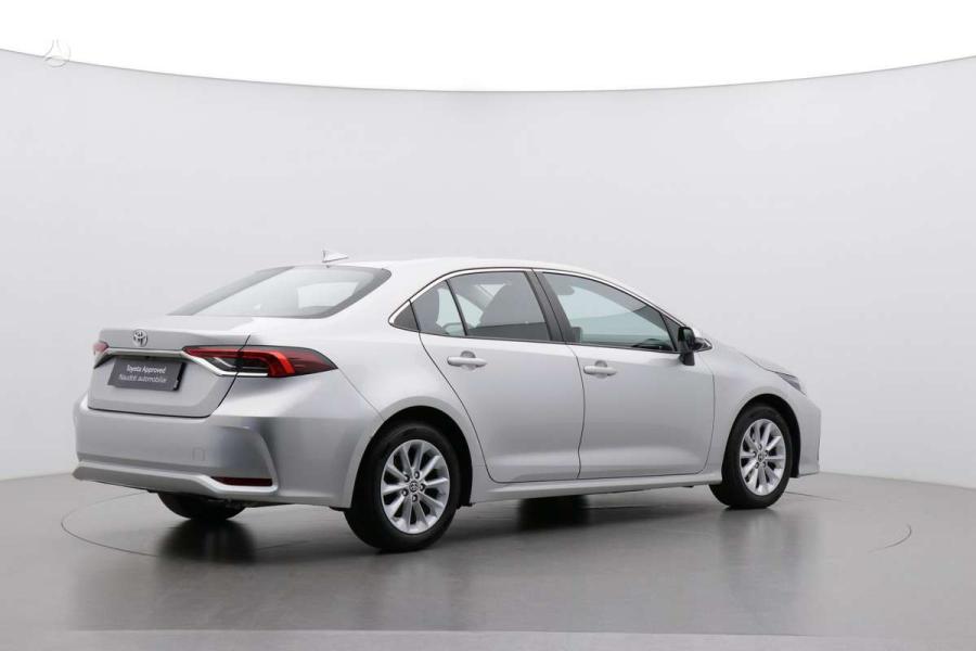 Pelēks Toyota Corolla 2021 Viļņa, ar dzinēja tilpumu 1.49 L un nobraukumu 114 tūkst. km par 16500 €, foto 4 vietnē AUTOMOTO.COM.LV