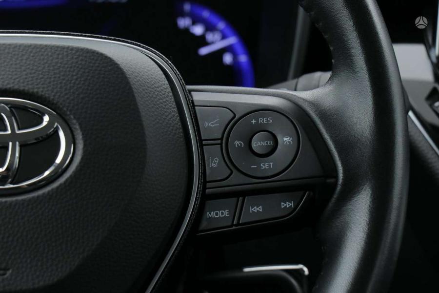 Pelēks Toyota Corolla 2021 Viļņa, ar dzinēja tilpumu 1.49 L un nobraukumu 114 tūkst. km par 16500 €, foto 26 vietnē AUTOMOTO.COM.LV