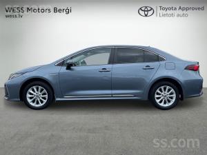 Серый Тойота Королла 2021 в Рига, объемом двигателя 1.80 л и пробегом 109 тыс. км за 16990 €, фото 4 на AUTOMOTO.COM.LV
