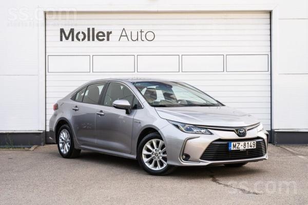 Pelēks Toyota Corolla 2021 Rīga, ar dzinēja tilpumu 1.80 L un nobraukumu 72 tūkst. km par 17950 €, foto 2 vietnē AUTOMOTO.COM.LV