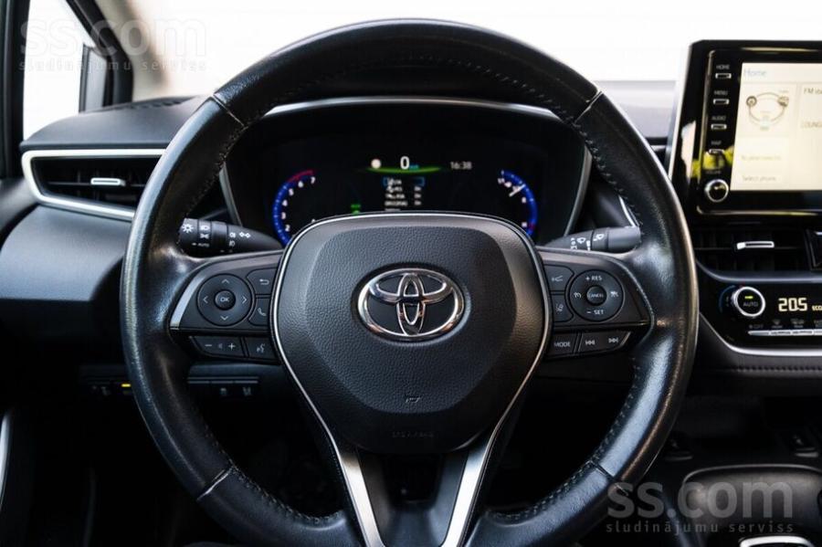 Pelēks Toyota Corolla 2021 Rīga, ar dzinēja tilpumu 1.80 L un nobraukumu 72 tūkst. km par 17950 €, foto 19 vietnē AUTOMOTO.COM.LV