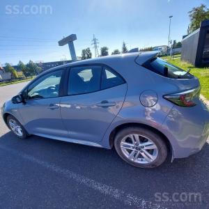 Grey Toyota Corolla 2021 in Riga, with an engine capacity of 1.80 L and mileage of 53 thousand km for 14500 €, photo 6 on AUTOMOTO.COM.LV