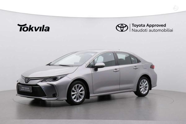 Grey Toyota Corolla 2021 in Vilnius, with an engine capacity of 1.49 L and mileage of 76 thousand km for 16500 €, photo 1 on AUTOMOTO.COM.LV