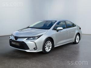 Grey Toyota Corolla 2021 in Riga, with an engine capacity of 1.50 L and mileage of 137 thousand km for 12820 €, photo  on AUTOMOTO.COM.LV