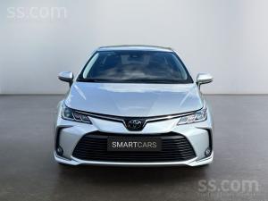 Grey Toyota Corolla 2021 in Riga, with an engine capacity of 1.50 L and mileage of 137 thousand km for 12820 €, photo 9 on AUTOMOTO.COM.LV