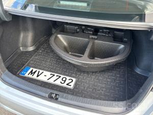 Grey Toyota Corolla 2021 in Riga, with an engine capacity of 1.50 L and mileage of 137 thousand km for 12820 €, photo 21 on AUTOMOTO.COM.LV