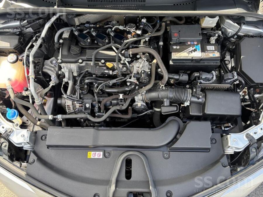 Grey Toyota Corolla 2021 in Riga, with an engine capacity of 1.50 L and mileage of 137 thousand km for 12820 €, photo 23 on AUTOMOTO.COM.LV