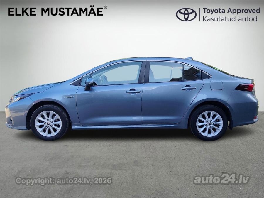 Grey Toyota Corolla 2021 in Tallinn, with an engine capacity of 1.80 L and mileage of 114 thousand km for 17495 €, photo 4 on AUTOMOTO.COM.LV
