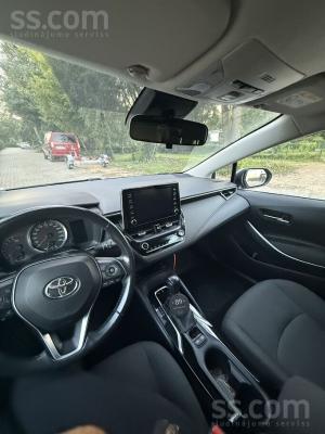 Pelēks Toyota Corolla 2021 Rīga, ar dzinēja tilpumu 1.60 L un nobraukumu 116 tūkst. km par 17500 €, foto 9 vietnē AUTOMOTO.COM.LV