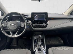 Grey Toyota Corolla 2021 in Paide, with an engine capacity of 1.80 L and mileage of 53 thousand km for 16990 €, photo 9 on AUTOMOTO.COM.LV