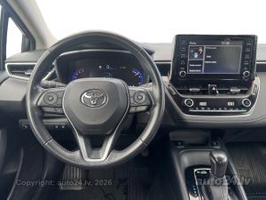 Grey Toyota Corolla 2021 in Paide, with an engine capacity of 1.80 L and mileage of 53 thousand km for 16990 €, photo 10 on AUTOMOTO.COM.LV