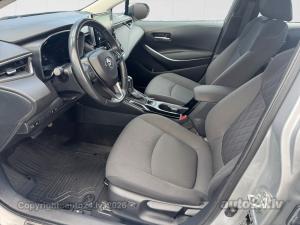 Grey Toyota Corolla 2021 in Paide, with an engine capacity of 1.80 L and mileage of 53 thousand km for 16990 €, photo 12 on AUTOMOTO.COM.LV