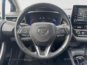 Grey Toyota Corolla 2021 in Paide, with an engine capacity of 1.80 L and mileage of 53 thousand km for 16990 €, photo 13 on AUTOMOTO.COM.LV
