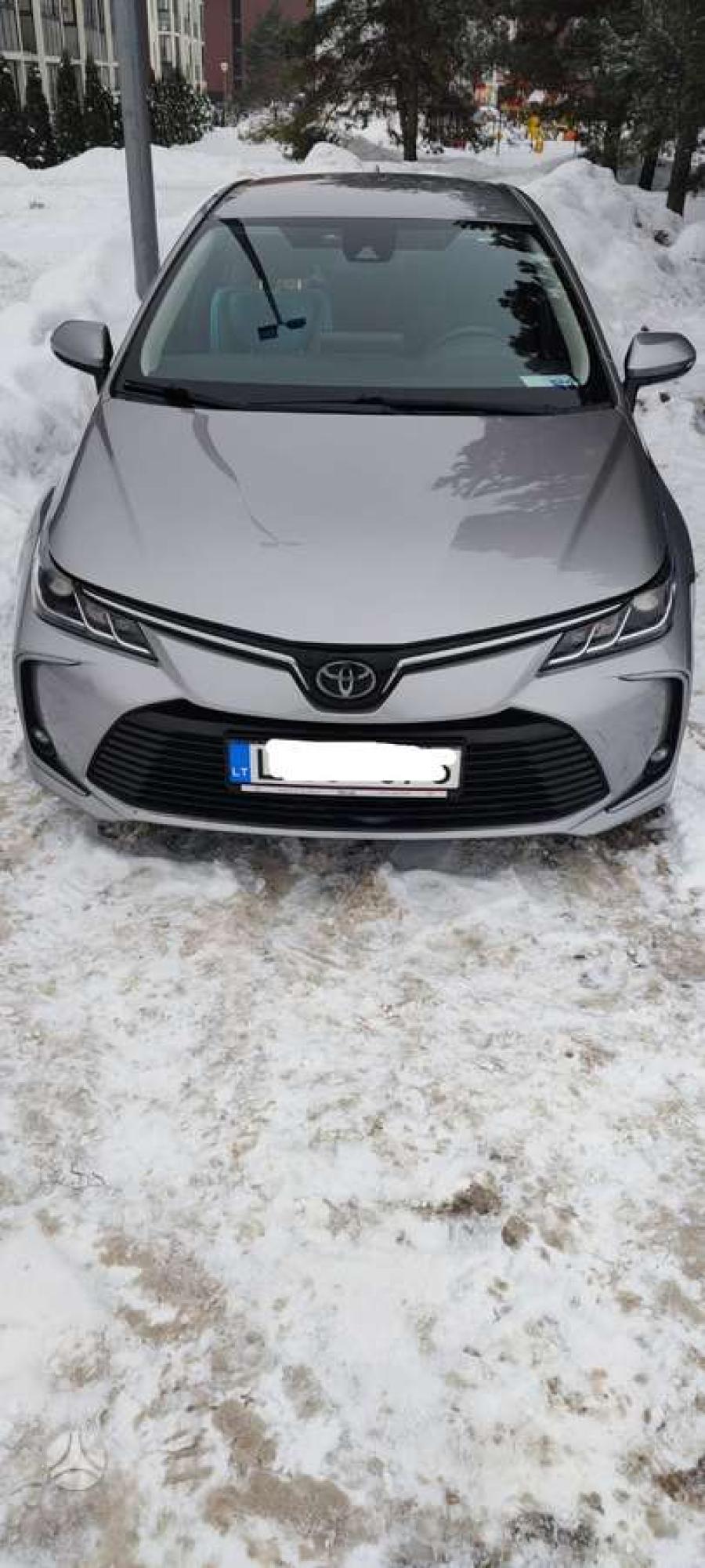 Серый Тойота Королла 2021 в Вильнюс, объемом двигателя 1.50 л и пробегом 77 тыс. км за 15000 €, фото 1 на AUTOMOTO.COM.LV