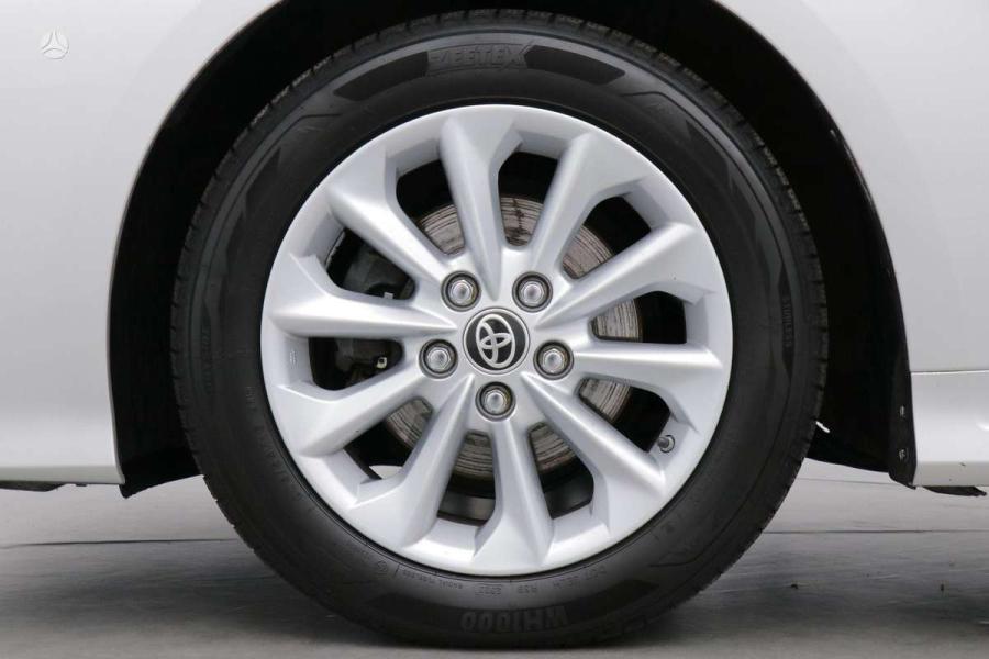 Pelēks Toyota Corolla 2021 Viļņa, ar dzinēja tilpumu 1.49 L un nobraukumu 114 tūkst. km par 16500 €, foto 17 vietnē AUTOMOTO.COM.LV