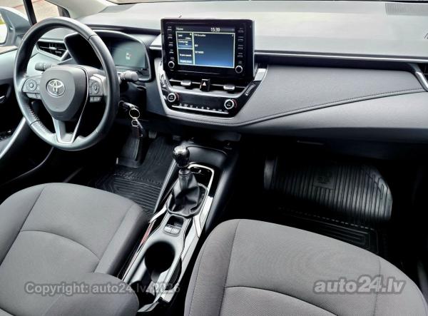 Pelēks Toyota Corolla 2021 Tallina, ar dzinēja tilpumu 1.50 L un nobraukumu 39 tūkst. km par 17990 €, foto 8 vietnē AUTOMOTO.COM.LV