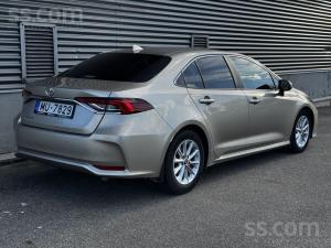 Pelēks Toyota Corolla 2021 Rīga, ar dzinēja tilpumu 1.50 L un nobraukumu 145 tūkst. km par 13500 €, foto 6 vietnē AUTOMOTO.COM.LV