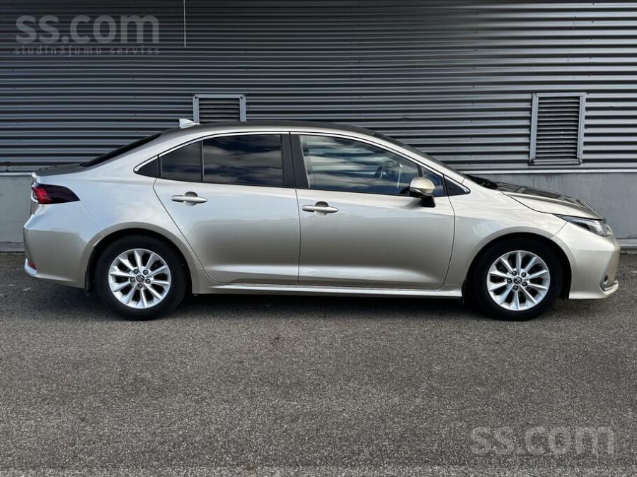 Pelēks Toyota Corolla 2021 Rīga, ar dzinēja tilpumu 1.50 L un nobraukumu 145 tūkst. km par 13500 €, foto 7 vietnē AUTOMOTO.COM.LV