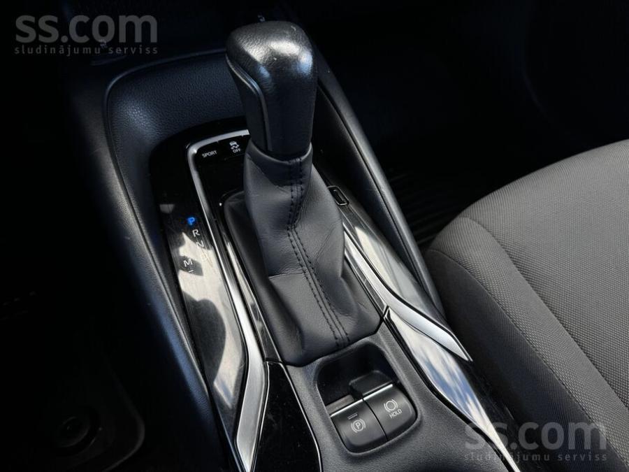 Pelēks Toyota Corolla 2021 Rīga, ar dzinēja tilpumu 1.50 L un nobraukumu 145 tūkst. km par 13500 €, foto 19 vietnē AUTOMOTO.COM.LV