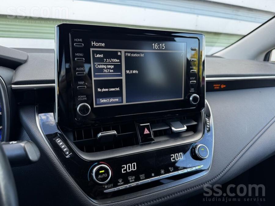 Pelēks Toyota Corolla 2021 Rīga, ar dzinēja tilpumu 1.50 L un nobraukumu 145 tūkst. km par 13500 €, foto 20 vietnē AUTOMOTO.COM.LV
