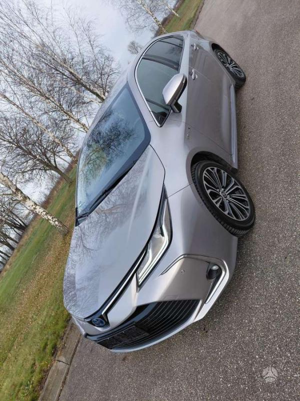Pelēks Toyota Corolla 2022 Vilkaviškis, ar dzinēja tilpumu 1.80 L un nobraukumu 210 tūkst. km par 15800 €, foto 11 vietnē AUTOMOTO.COM.LV