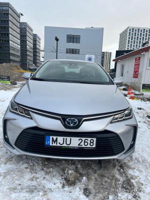 Pelēks Toyota Corolla 2022 Tallina, ar dzinēja tilpumu 1.80 L un nobraukumu 21 tūkst. km par 18000 €, foto  vietnē AUTOMOTO.COM.LV