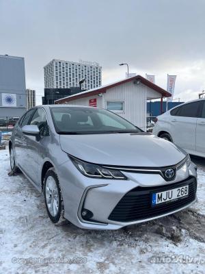 Pelēks Toyota Corolla 2022 Tallina, ar dzinēja tilpumu 1.80 L un nobraukumu 21 tūkst. km par 18000 €, foto 15 vietnē AUTOMOTO.COM.LV