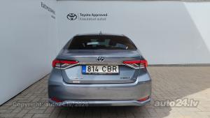 Pelēks Toyota Corolla 2022 Tallina, ar dzinēja tilpumu 1.80 L un nobraukumu 151 tūkst. km par 17795 €, foto 5 vietnē AUTOMOTO.COM.LV