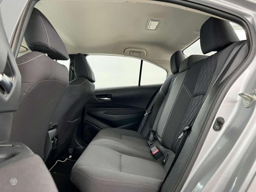 Pelēks Toyota Corolla 2022 Viļņa, ar dzinēja tilpumu 1.80 L un nobraukumu 157 tūkst. km par 16900 €, foto 20 vietnē AUTOMOTO.COM.LV