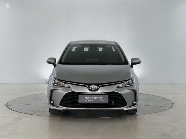 Pelēks Toyota Corolla 2022 Viļņa, ar dzinēja tilpumu 1.80 L un nobraukumu 148 tūkst. km par 17900 €, foto 5 vietnē AUTOMOTO.COM.LV