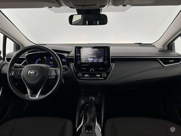 Grey Toyota Corolla 2022 in Vilnius, with an engine capacity of 1.49 L and mileage of 109 thousand km for 16900 €, photo 8 on AUTOMOTO.COM.LV