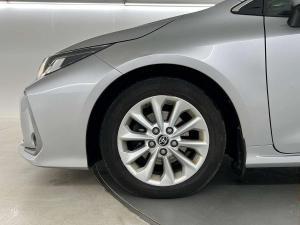 Grey Toyota Corolla 2022 in Vilnius, with an engine capacity of 1.49 L and mileage of 109 thousand km for 16900 €, photo 16 on AUTOMOTO.COM.LV