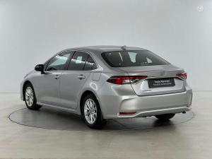 Grey Toyota Corolla 2022 in Vilnius, with an engine capacity of 1.49 L and mileage of 109 thousand km for 16900 €, photo 18 on AUTOMOTO.COM.LV