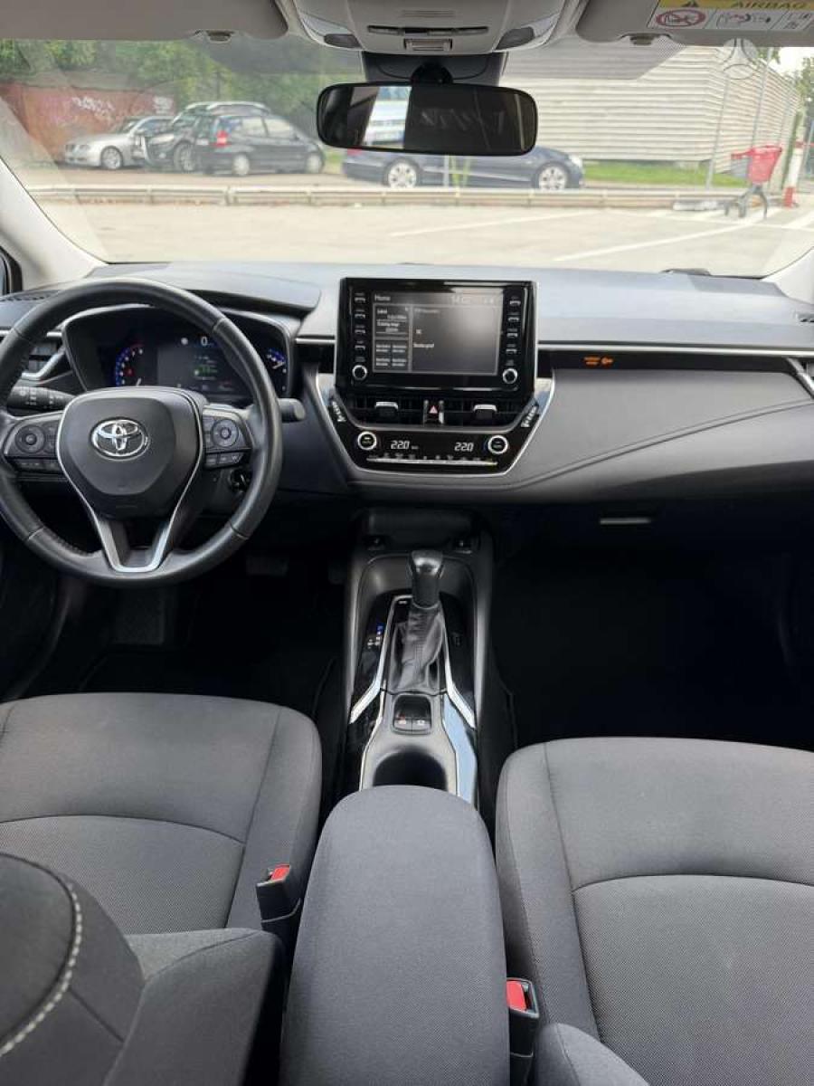 Pelēks Toyota Corolla 2022 Viļņa, ar dzinēja tilpumu 1.49 L un nobraukumu 110 tūkst. km par 15899 €, foto 12 vietnē AUTOMOTO.COM.LV