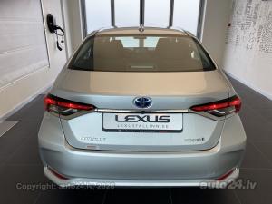 Pelēks Toyota Corolla 2022 Tallina, ar dzinēja tilpumu 1.80 L un nobraukumu 63 tūkst. km par 19900 €, foto 4 vietnē AUTOMOTO.COM.LV