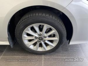 Pelēks Toyota Corolla 2022 Tallina, ar dzinēja tilpumu 1.80 L un nobraukumu 63 tūkst. km par 19900 €, foto 15 vietnē AUTOMOTO.COM.LV