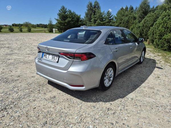 Pelēks Toyota Corolla 2022 Klaipėda, ar dzinēja tilpumu 1.49 L un nobraukumu 87 tūkst. km par 15500 €, foto 6 vietnē AUTOMOTO.COM.LV