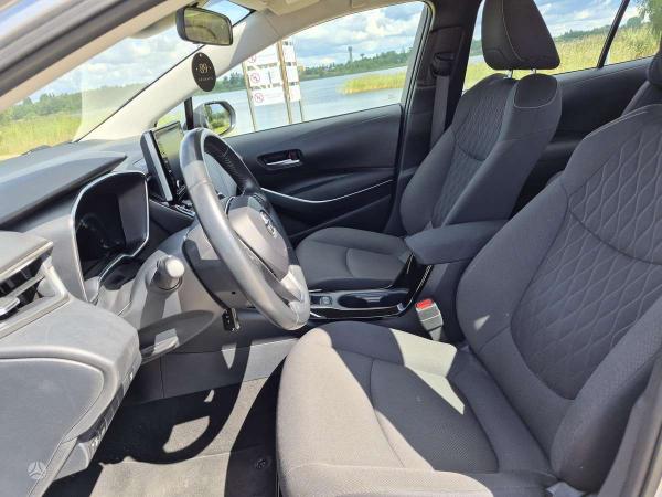 Pelēks Toyota Corolla 2022 Klaipėda, ar dzinēja tilpumu 1.49 L un nobraukumu 87 tūkst. km par 15500 €, foto 9 vietnē AUTOMOTO.COM.LV