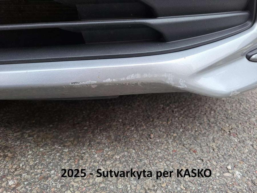 Pelēks Toyota Corolla 2022 Klaipėda, ar dzinēja tilpumu 1.49 L un nobraukumu 87 tūkst. km par 15500 €, foto 18 vietnē AUTOMOTO.COM.LV