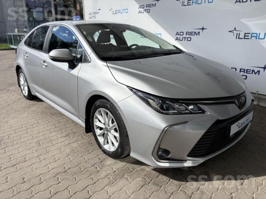 Pelēks Toyota Corolla 2022 Rīga, ar dzinēja tilpumu 1.50 L un nobraukumu 138 tūkst. km par 13900 €, foto 5 vietnē AUTOMOTO.COM.LV
